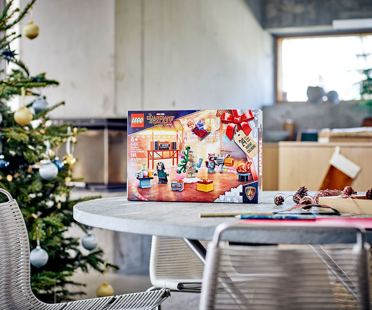 Игрален комплект конструктор ЛЕГО Marvel Super Heroes 76231 - Коледен ...
